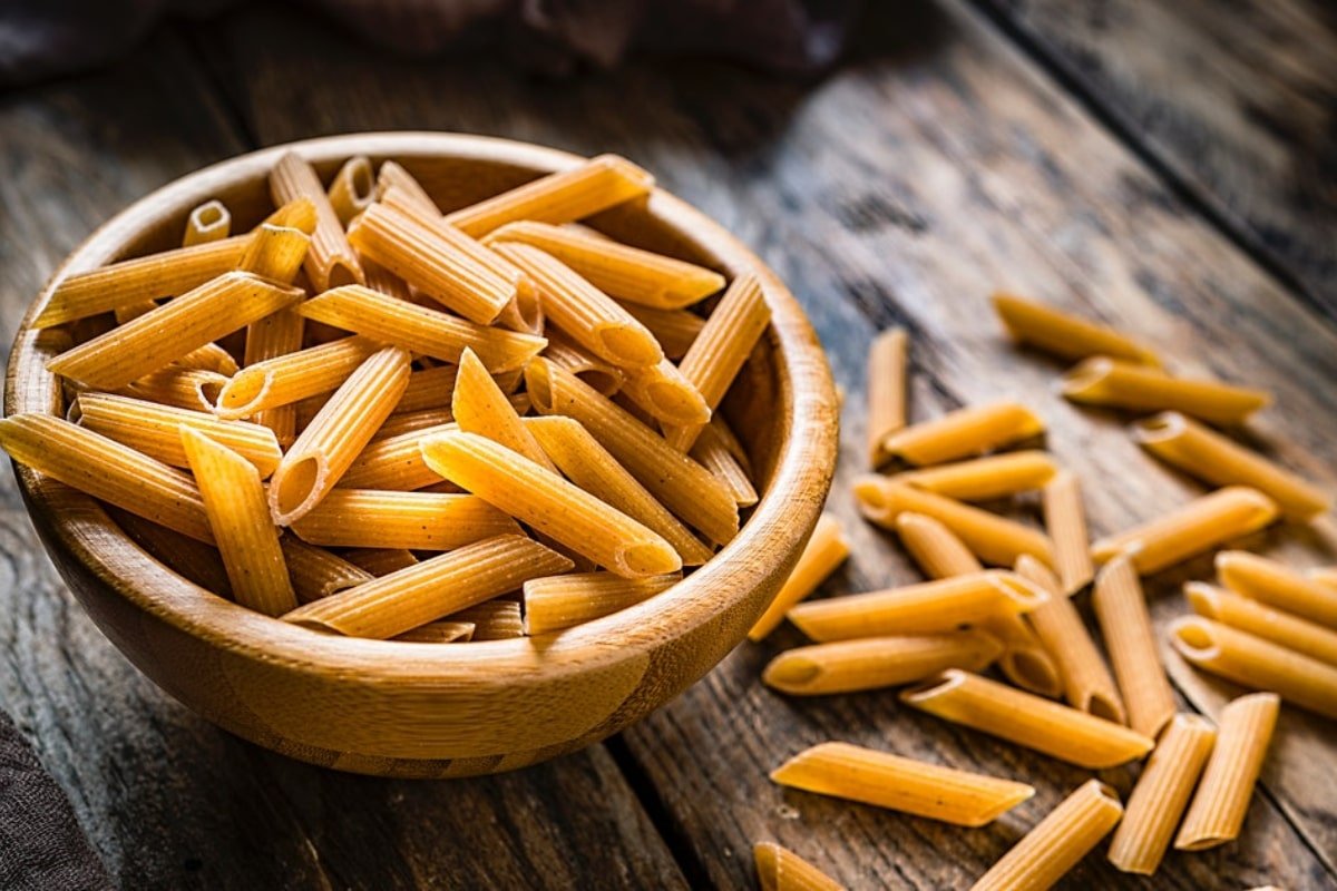 HOW COOKED PASTA CAN BE STORED IN THE REFRIGERATOR.
